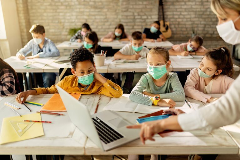 Escolarización en Andalucía: Un Análisis Completo. - REDES Educacion